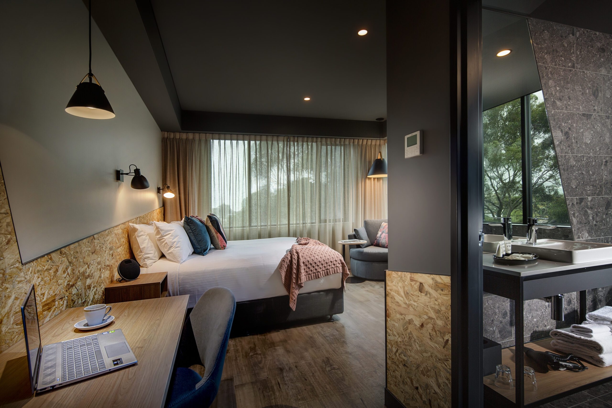 Marion Hotel Gallery | View Rooms, Bars & Event Spaces